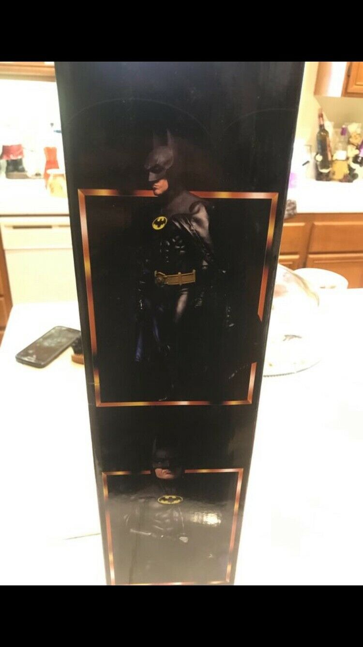 NECA 18” Batman 1989 1/4 Scale Figure Michael Keaton | #21340107