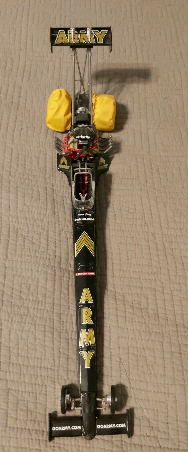 2001 Army “Tony Schumacher” 1:24 Diecast Top Fuel Dragster | #21264257
