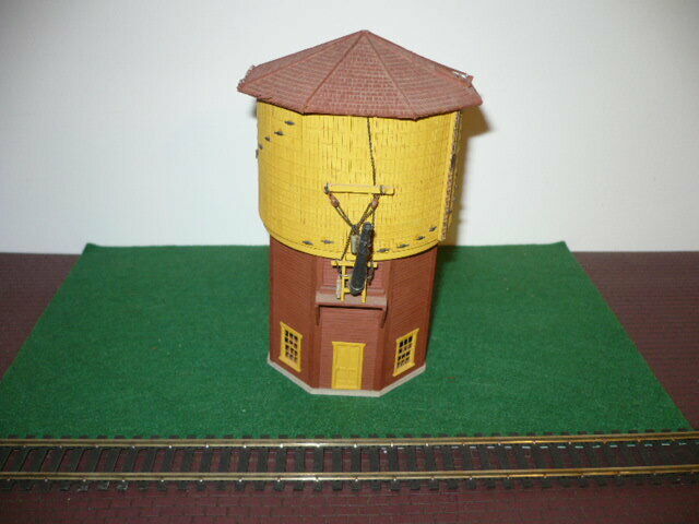 HO SCALE WOODEN STEAM ERA WATER TOWER BUILT - UP | #21239529
