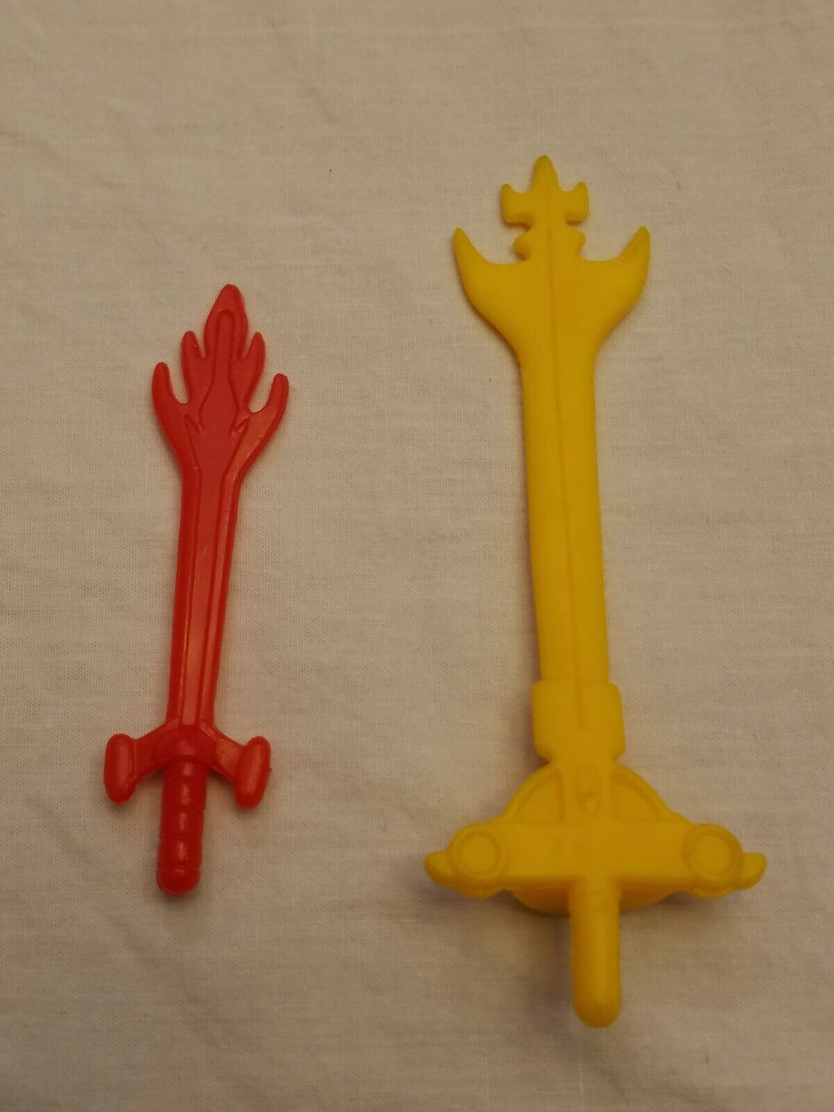 Vintage Voltron Blazing Sword Yellow Lion Force Transformer Flaming ...