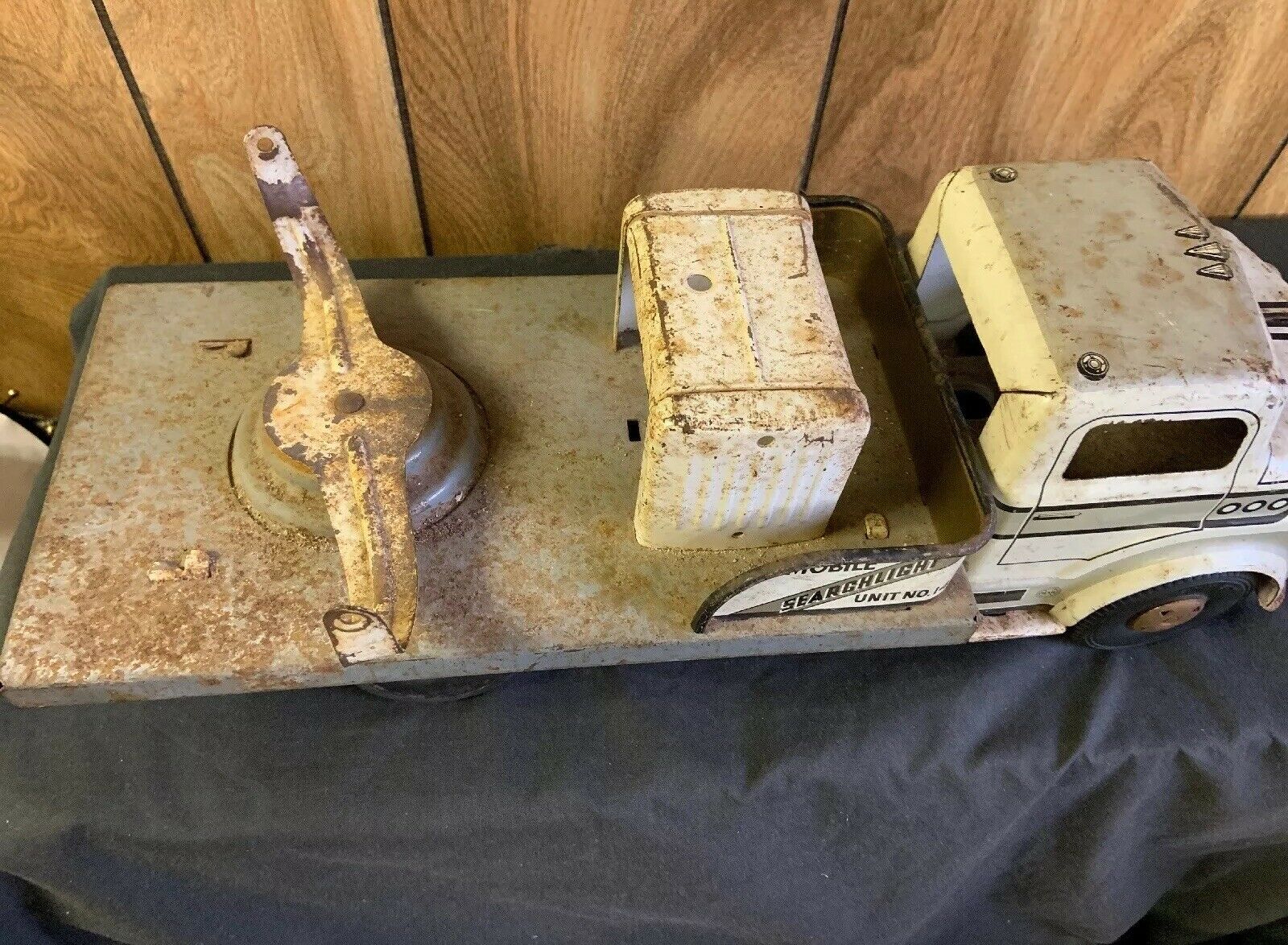 Vintage Marx Pressed Steel Mobile Searchlight Unit 14 Truck PARTS ...
