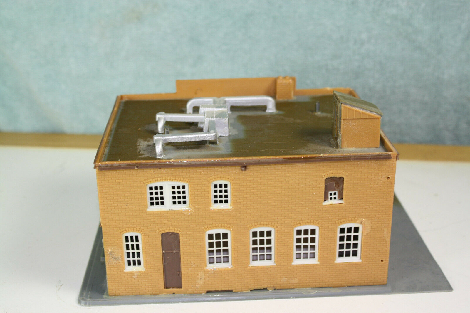 HO Scale Life - Like Equitable Trust Co Bank Building Model Train ...