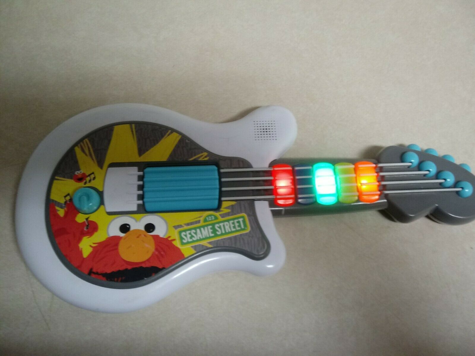 Sesame Street Playskool Let ' S Rock Elmo Toy Guitar Lights Up Play ...