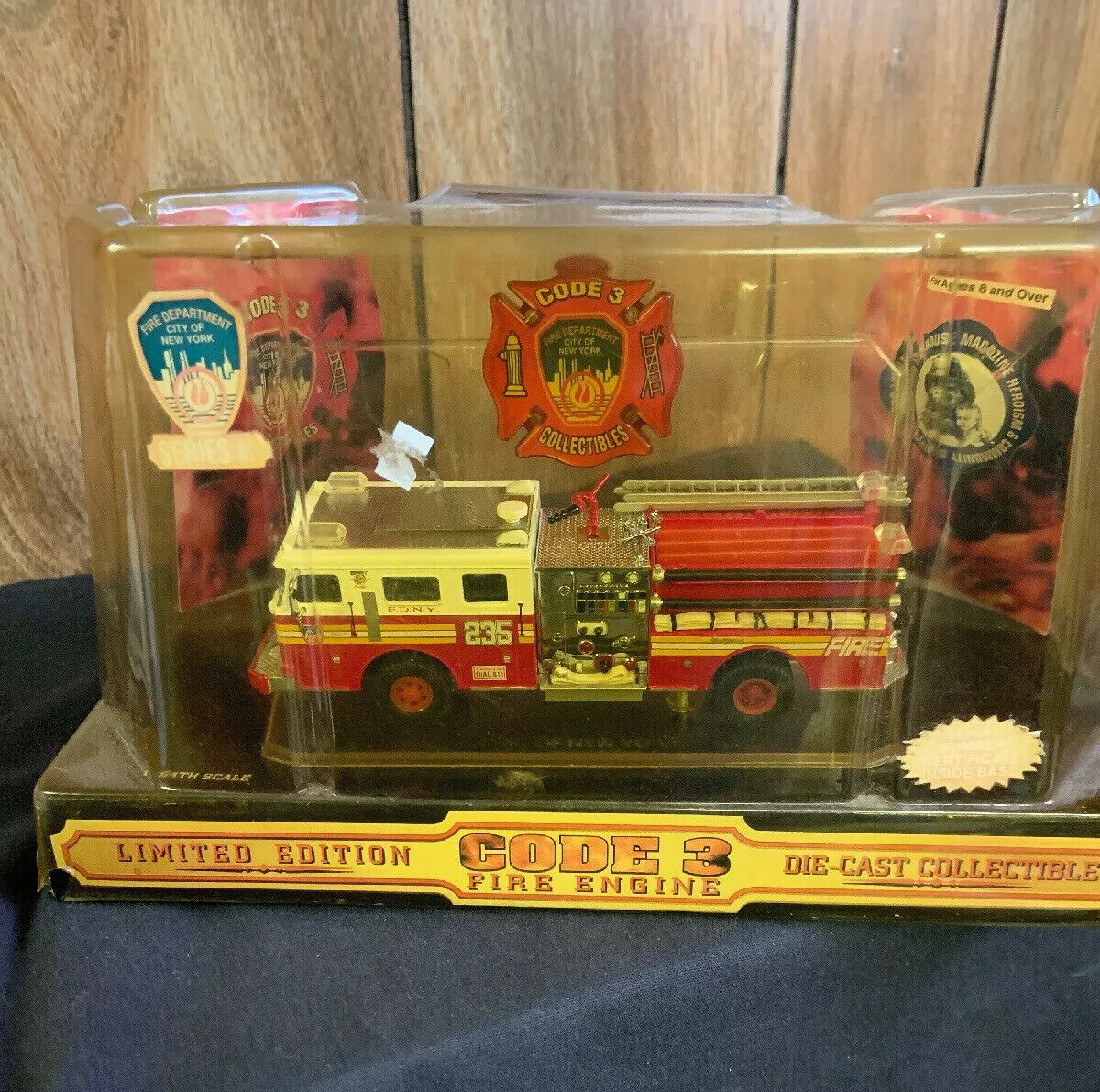 Code 3 FDNY Pumper Engine 235 1/64 Die Cast Fire Truck | #21193354