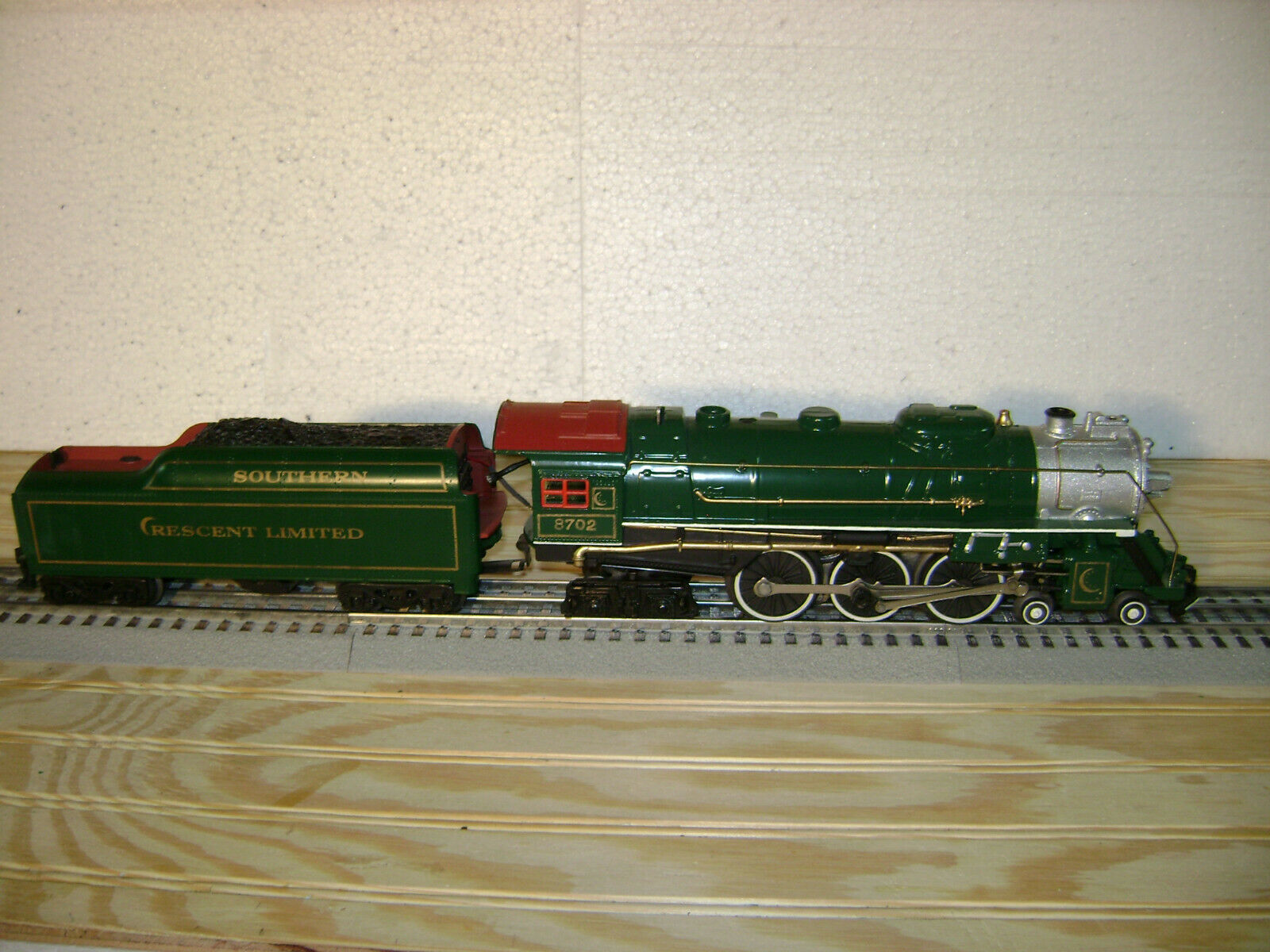 Lionel Southern Crescent 464 Locomotive And Tender 8702 Custom Detailed ...