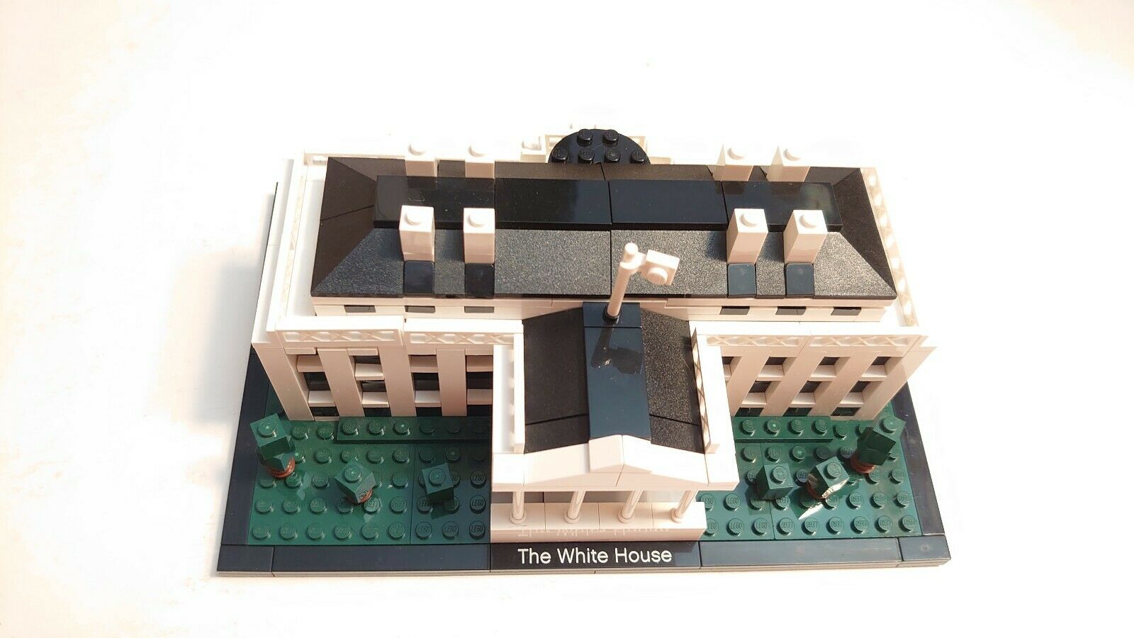 LEGO 21006 Architecture White House (100 Complete With Instructions ...