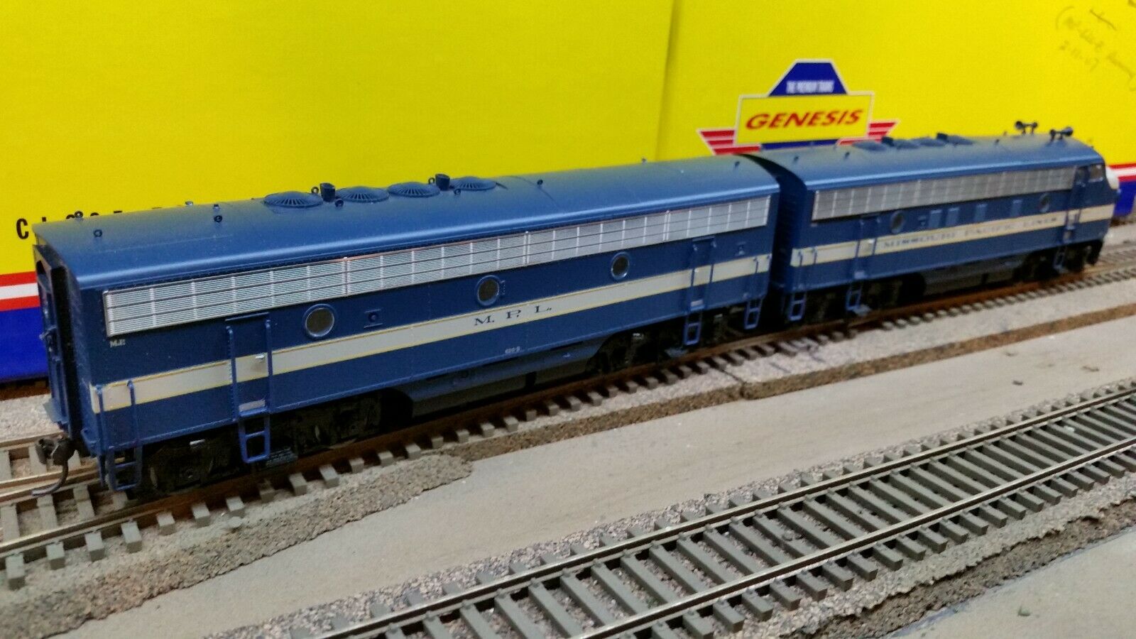 Athearn Genesis HO Scale Missouri Pacific F - 3 A And B DC 621 And 620B ...