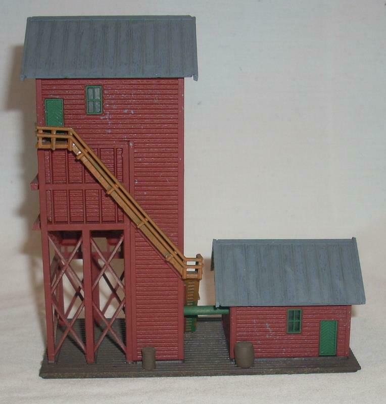 N Scale Train Layout Heljan Coaling Coal Tower Station Building ...