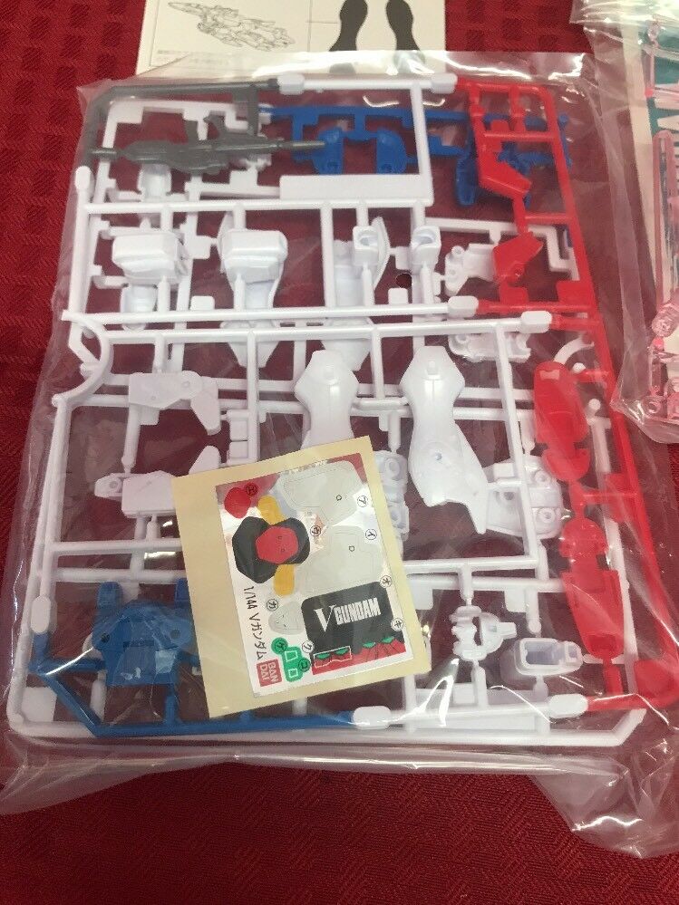Bandai 1:144 V Gundam League Militaire LM312V04 Plastic Model Kit ...
