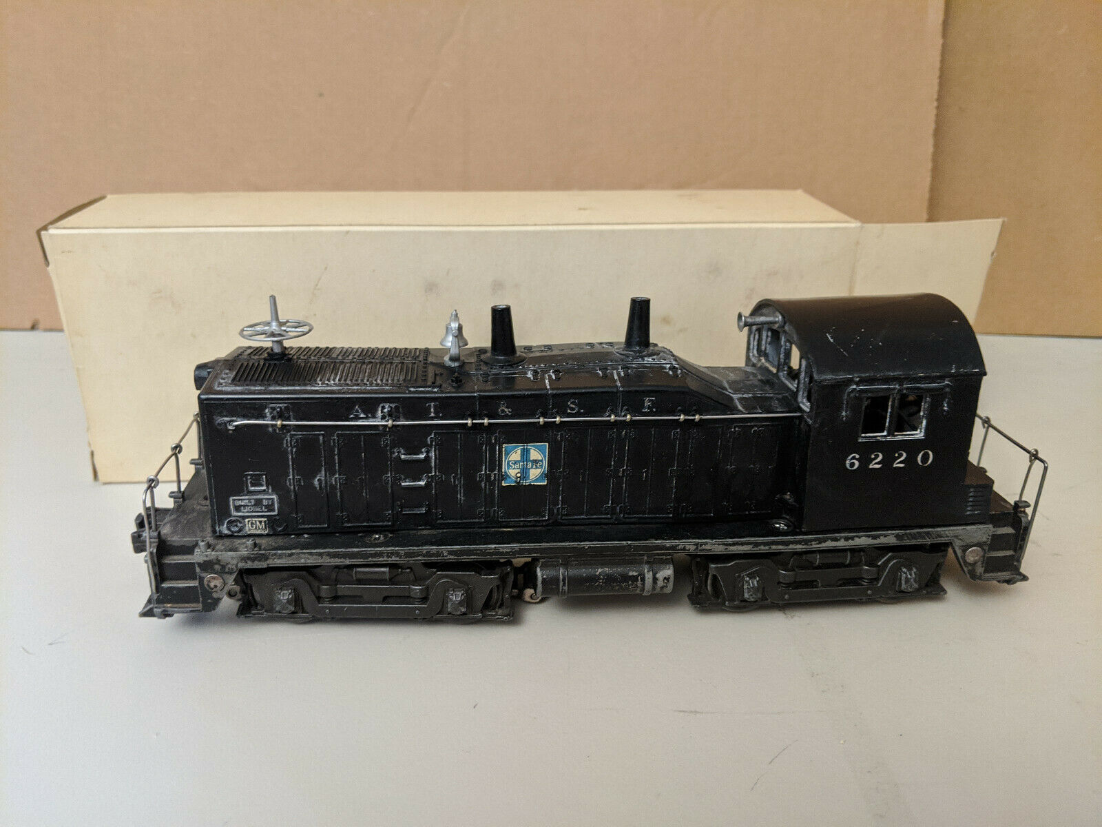 Lionel Postwar 6220 ATSF SF Santa Fe Diesel Switcher NW2 Bell Ringer ...
