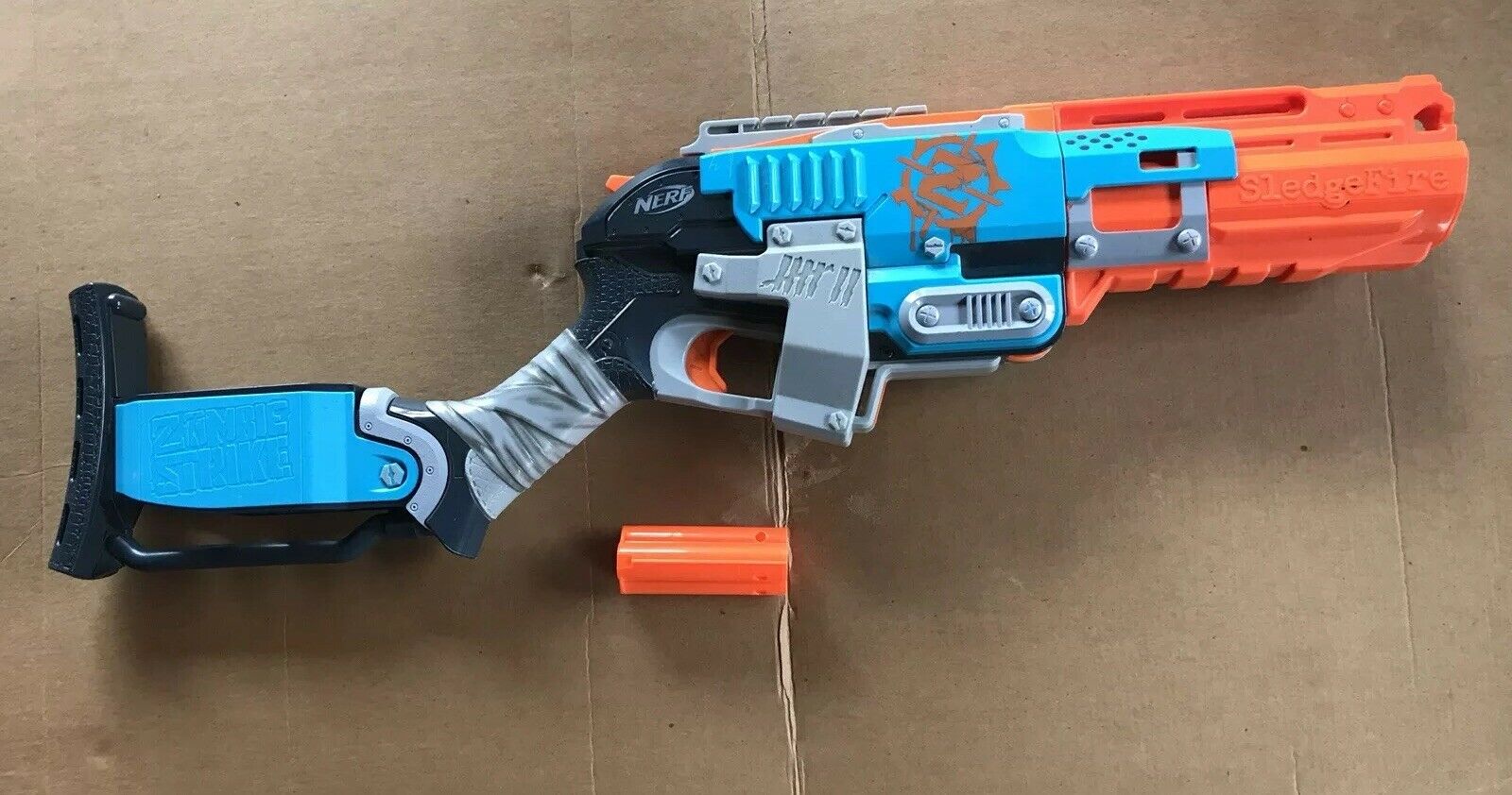 Nerf Zombie Strike SledgeFire Dart Gun With One Shell | #21023059
