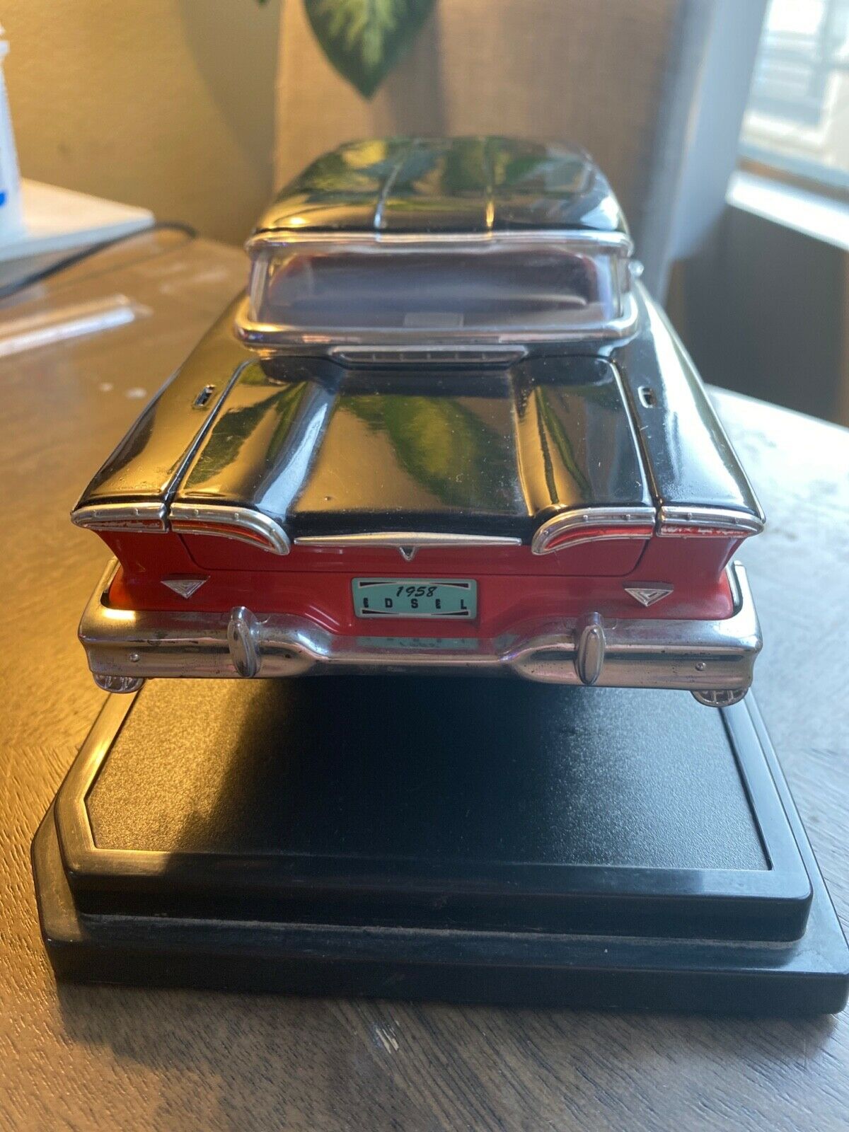 1958 EDSEL CITATION HARDTOP BLACK/ RED 1:18 DIECAST MODEL CAR BY ROAD ...