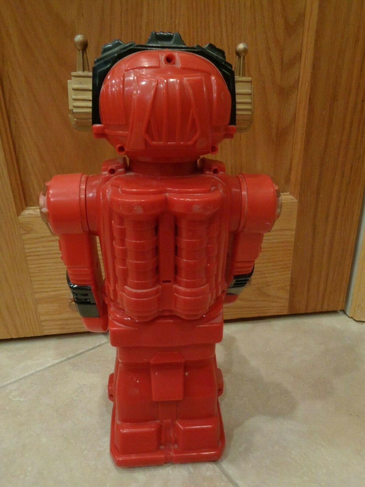 Vintage 1980 ' S 16 Inch Battery Operated Toy Robot | #20902070