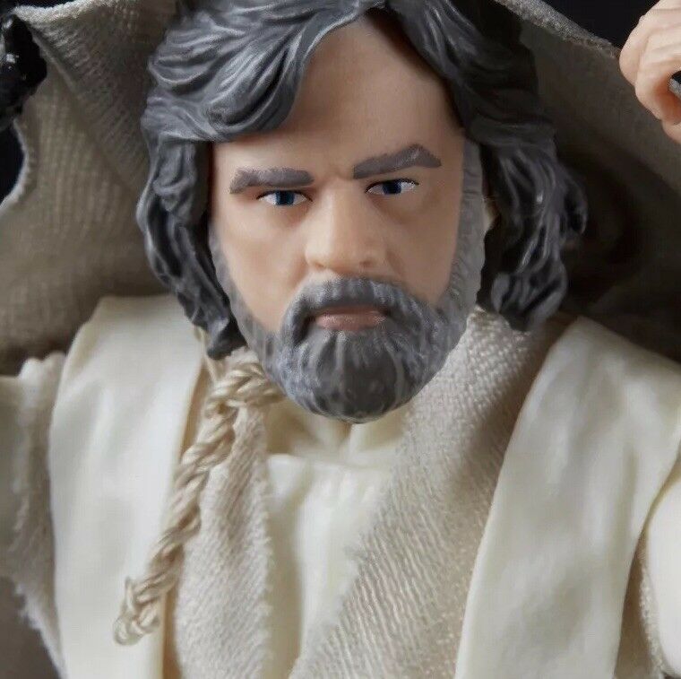 Star Wars The Black Series Luke Skywalker (Jedi Master) On Ahch - To ...