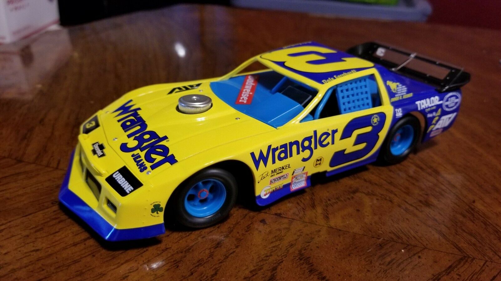 1:24 SCALE DIE CAST DALE EARNHARDT WRANGLER JEANS OUTLAW CAR 124 ...