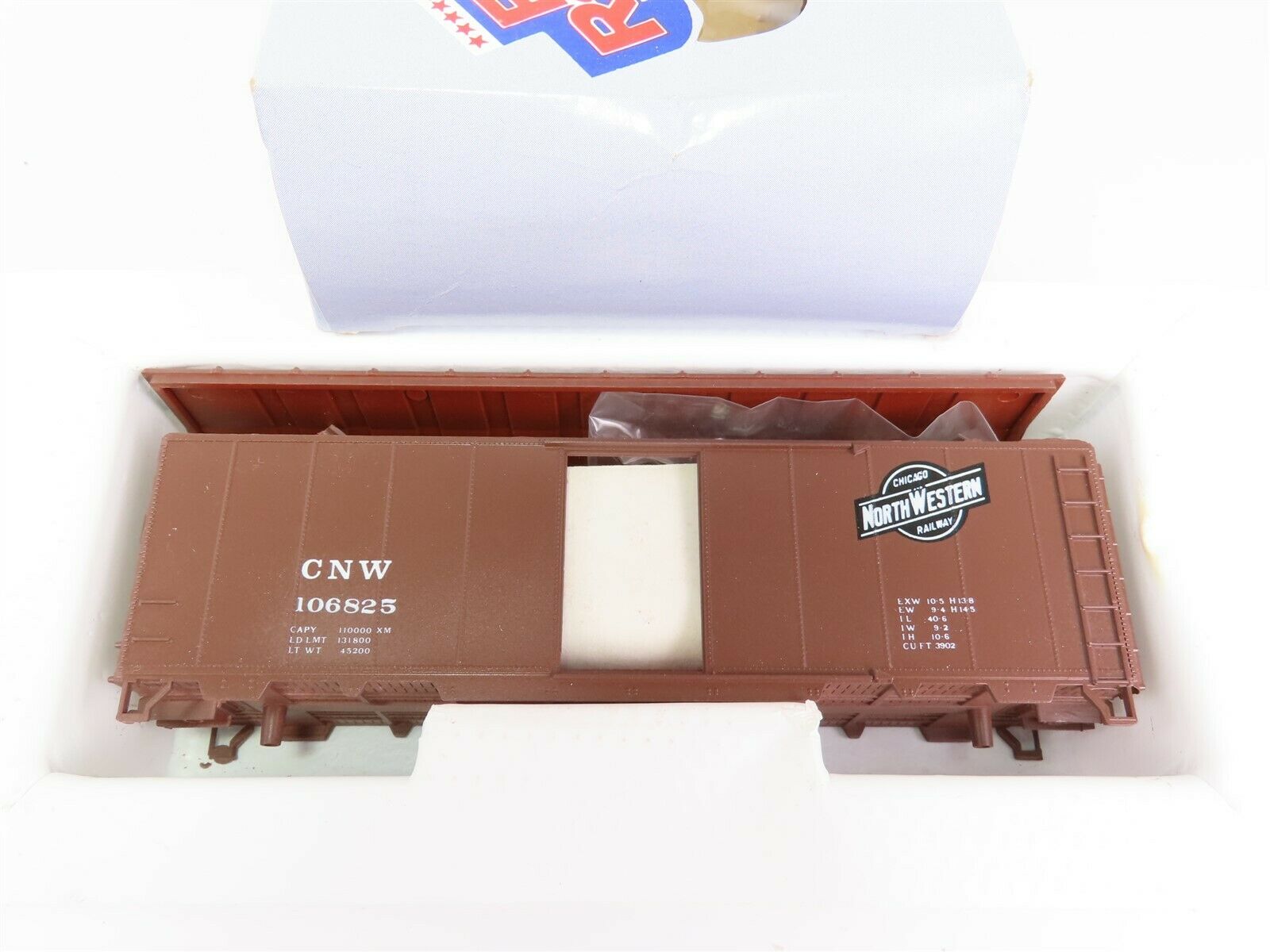 HO Scale Front Range Products CNW Chicago North Western 40 ' Box Car ...