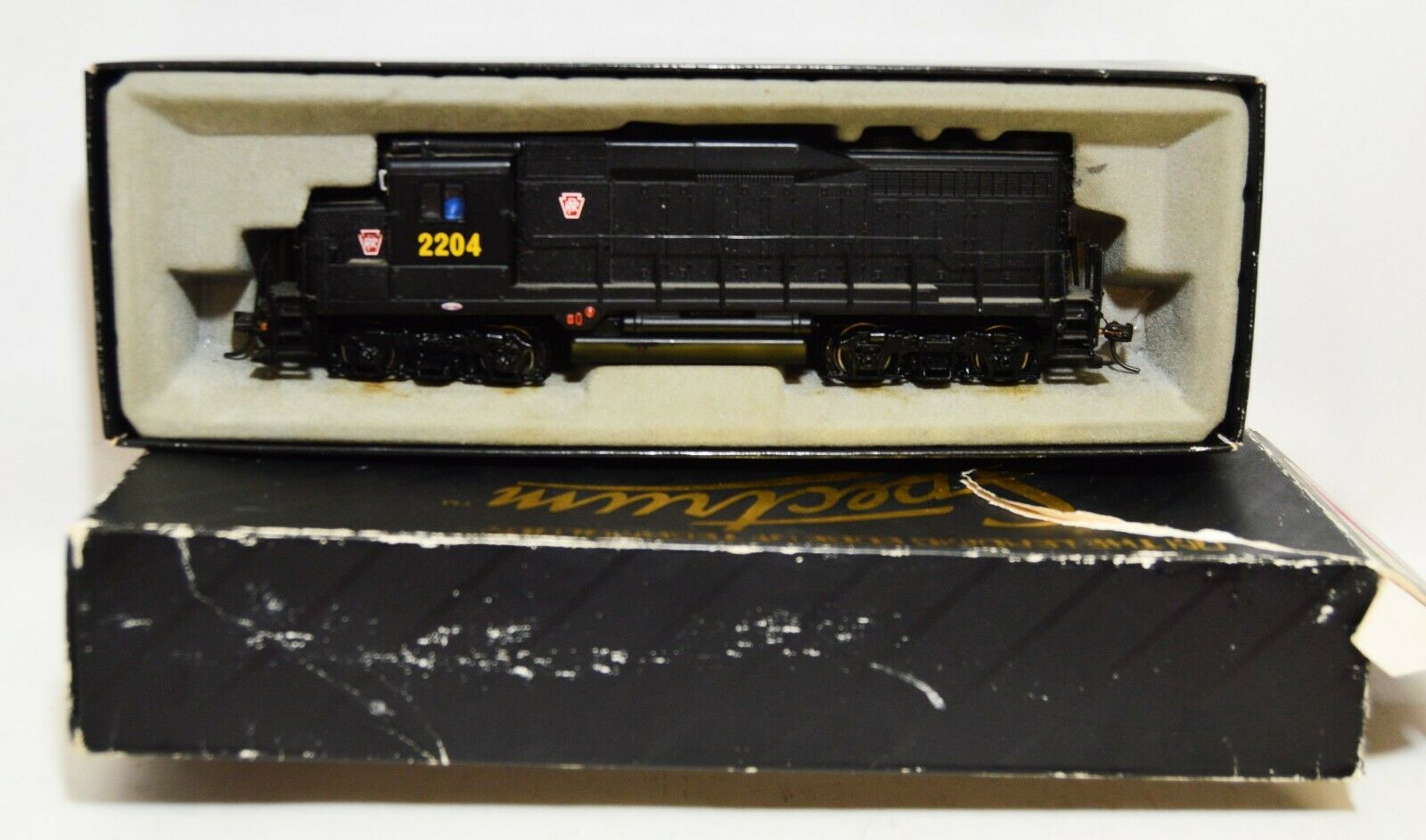 Vintage Bachmann Spectrum Pennsylvania GP30 Diesel Locomotive 2204 HO ...