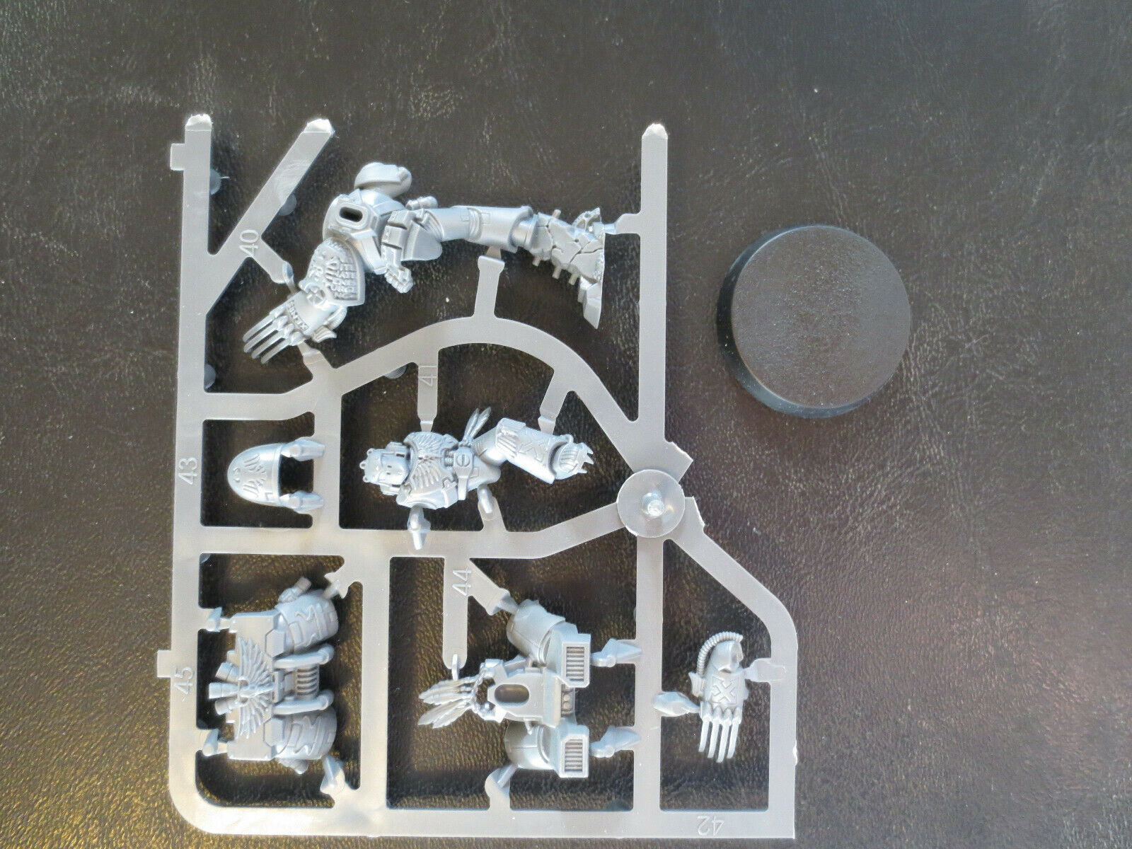 Warhammer 40k Deathwatch Overkill Space Marines Raven Guard Edryc ...