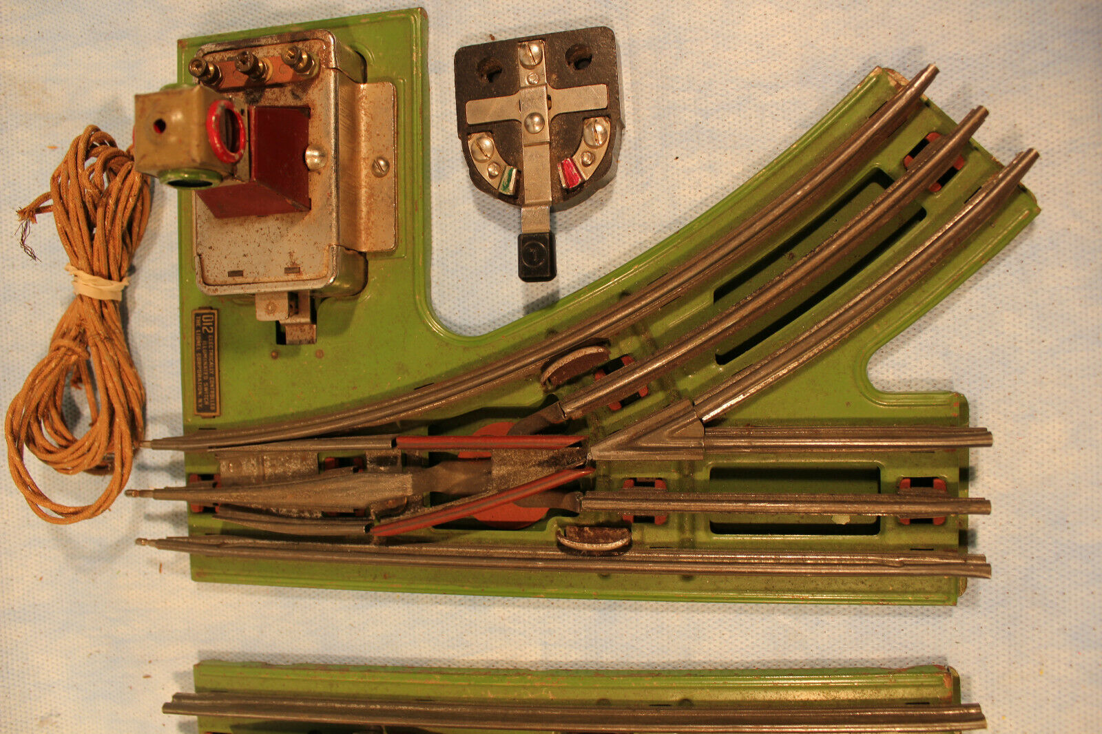 LIONEL O GAUGE 012 PREWAR TRACK SWITCHES AND TWO 222 CONTROLS | #20771677