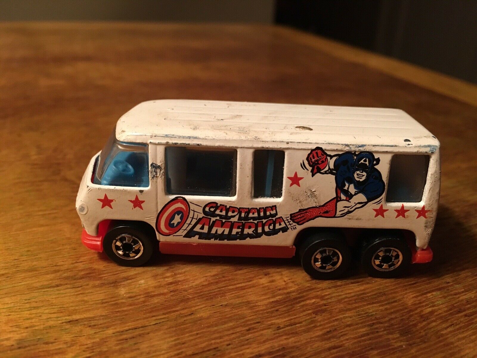 Hot Wheels Captain America - Scene Machines GMC Motor Home Marvel 1976 ...