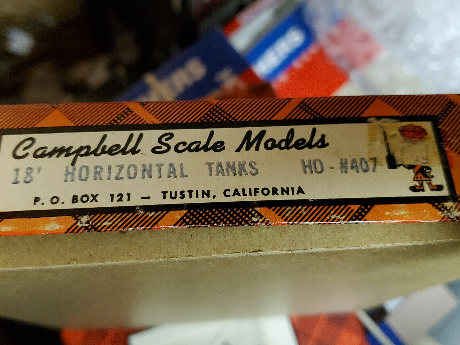 HO Scale Campbell 407 Models Building Kit - Quincy 18 Hoeizontal Tanks ...