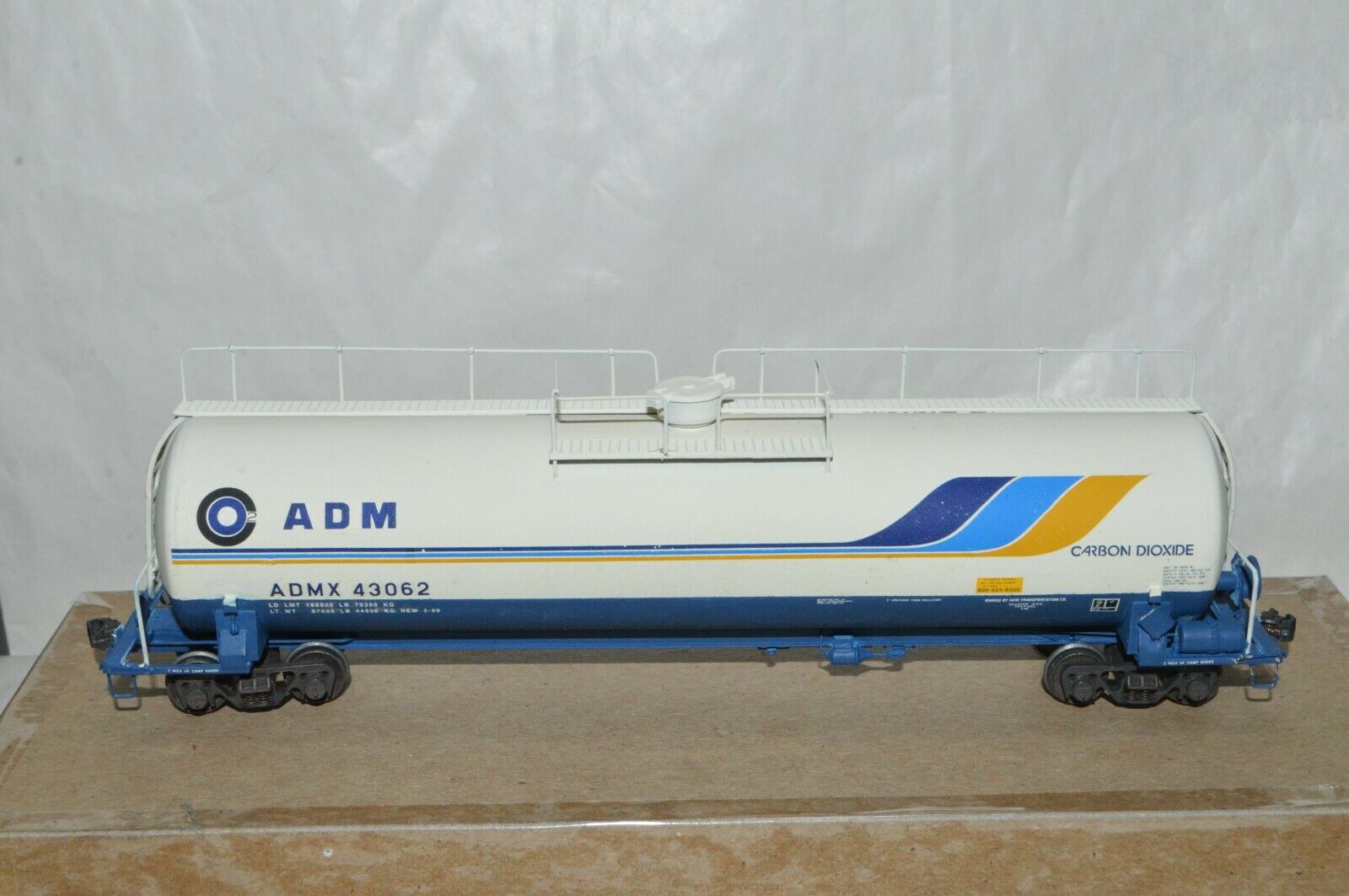 HO Scale Custom ADM Archer Daniles Midland Carbon Dioxide Gas Tank Car ...
